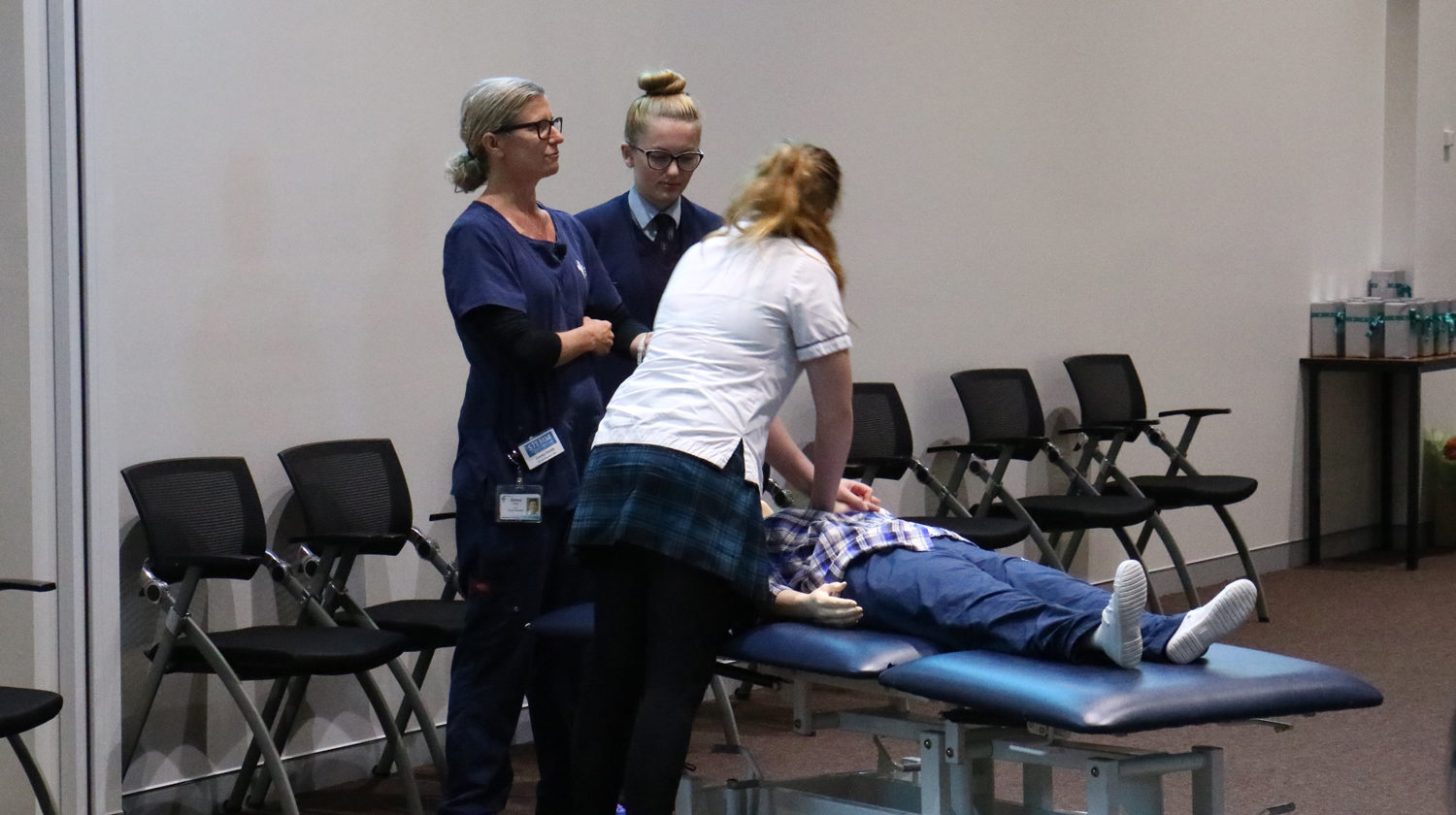 Leading women medicos inspire students – Adventist Record