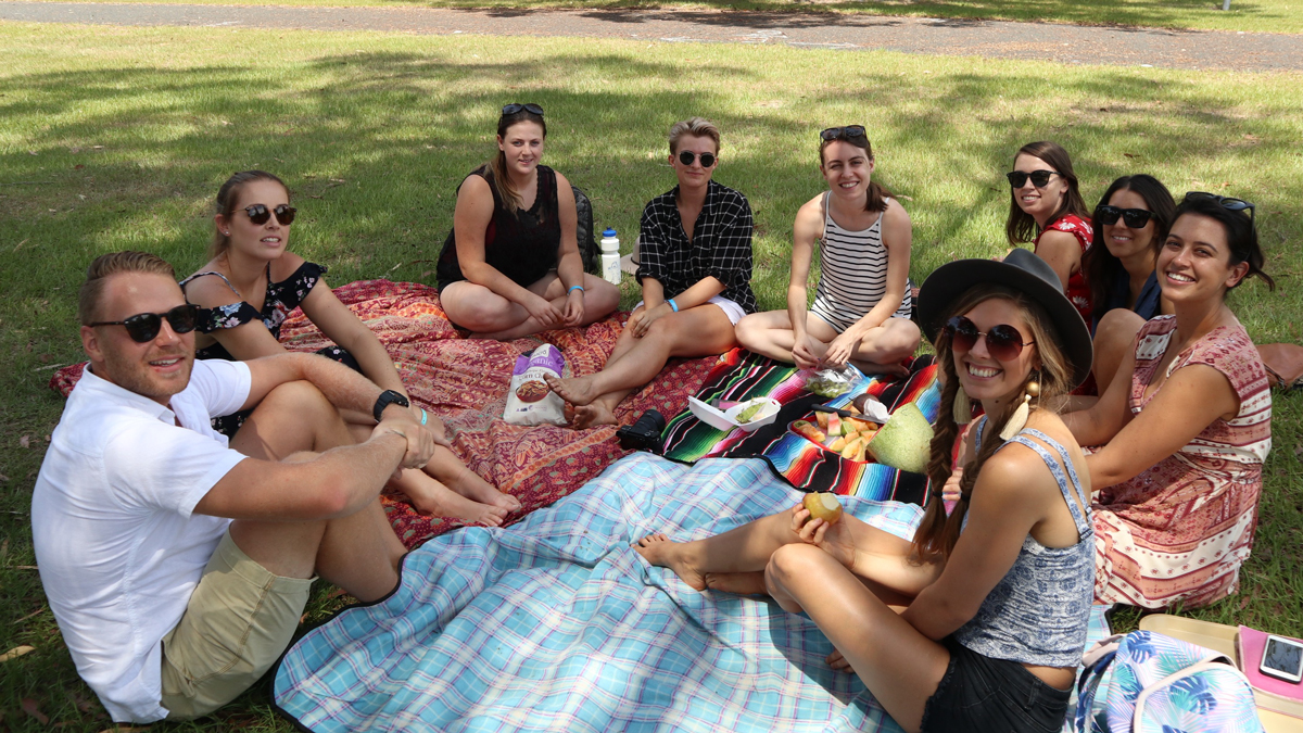 350 young adults converge to praise God and be inspired – Adventist Record