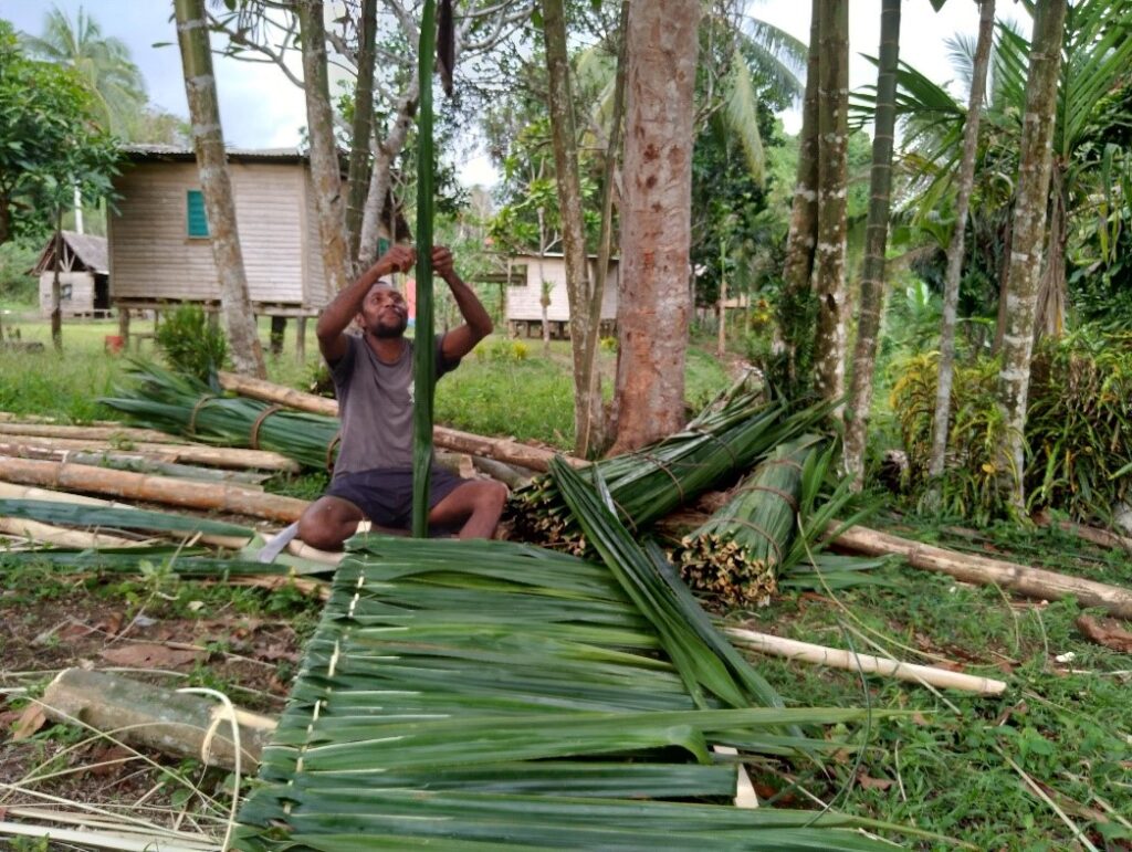 SEWING OF SAGO LEAVES – Adventist Record