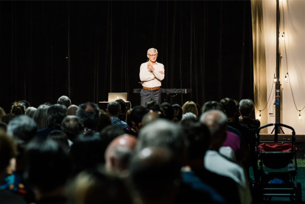 More than 600 “Lift Him Up” at NNSW Prayer Conference – Adventist Record