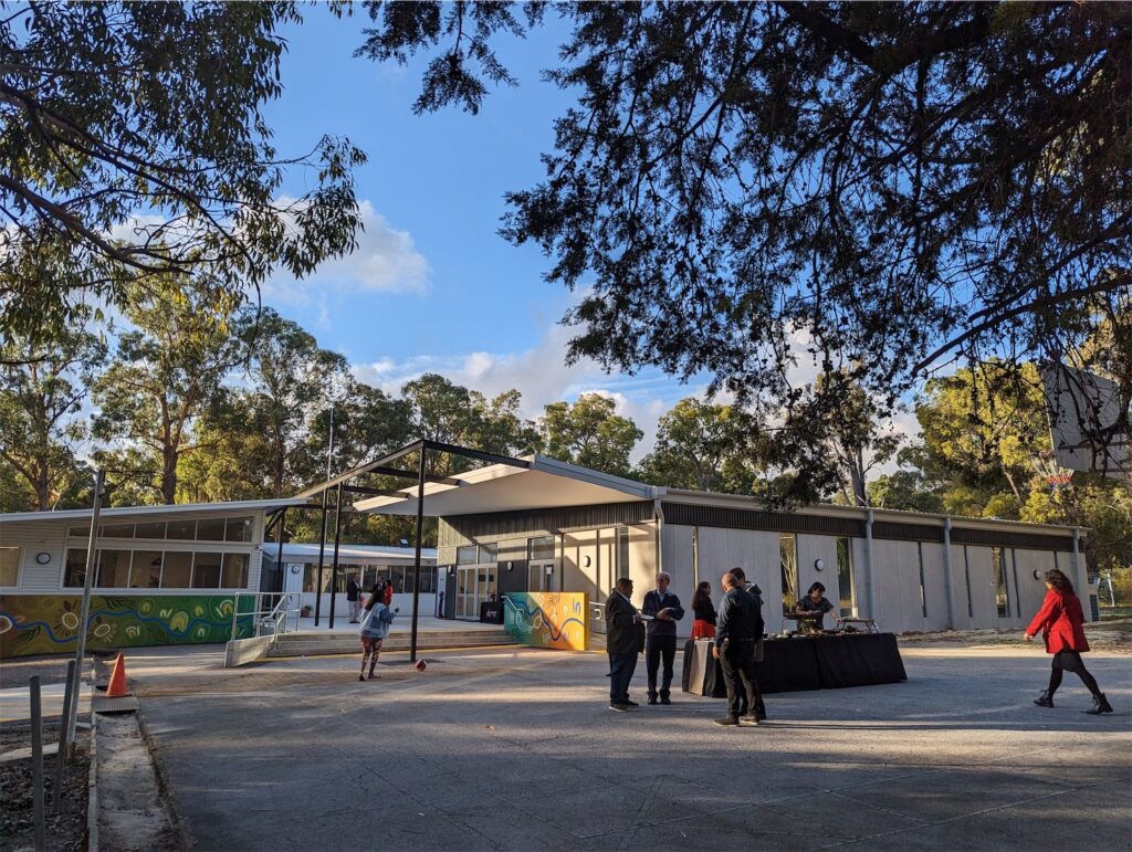 New First Nations building dedicated in a healing place – Adventist Record