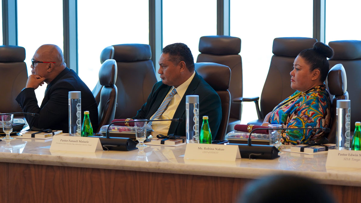 Tongan Adventists react to royal visit – Adventist Record